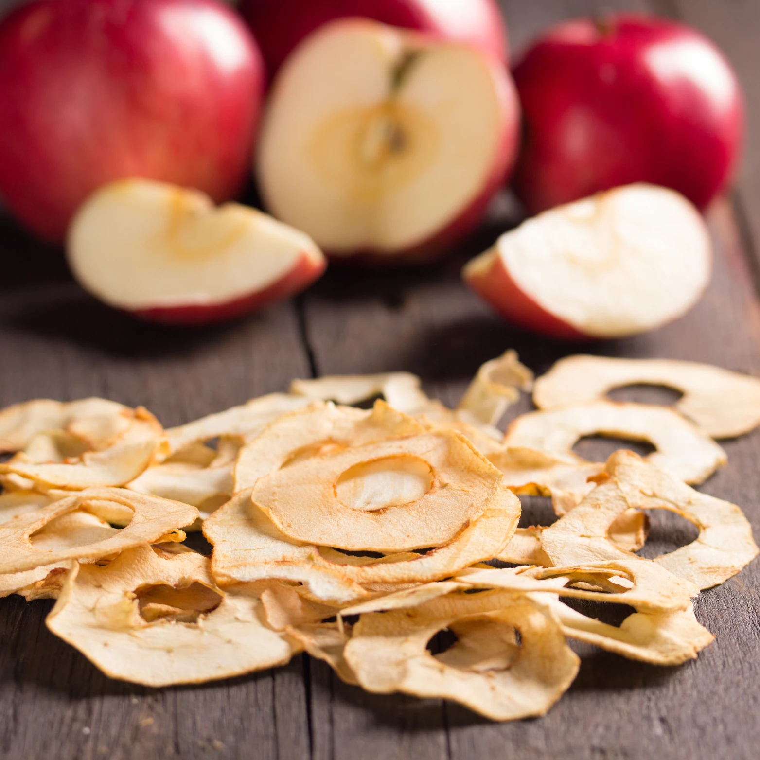 Freeze-Dried Fuji Apples – Sweet, Crisp & Ready to Snack - Healthy Lady ...